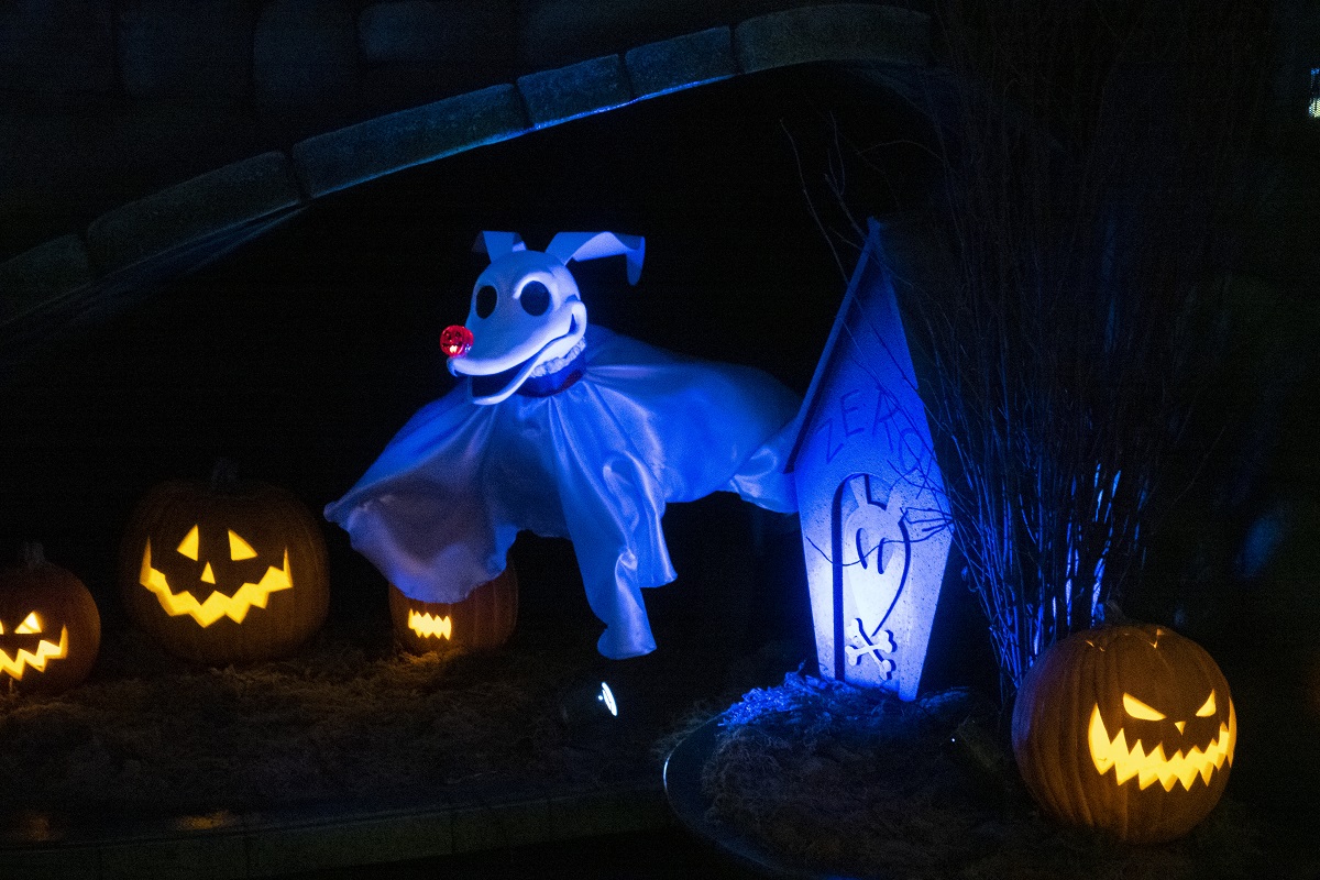Frightfully Fun Parade | Disney California Adventure
